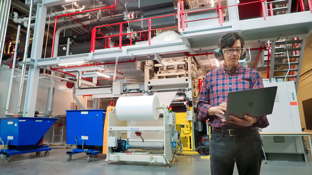 [2-Minute Tutorial] Spunbond Technology Primer | The Nonwovens Institute