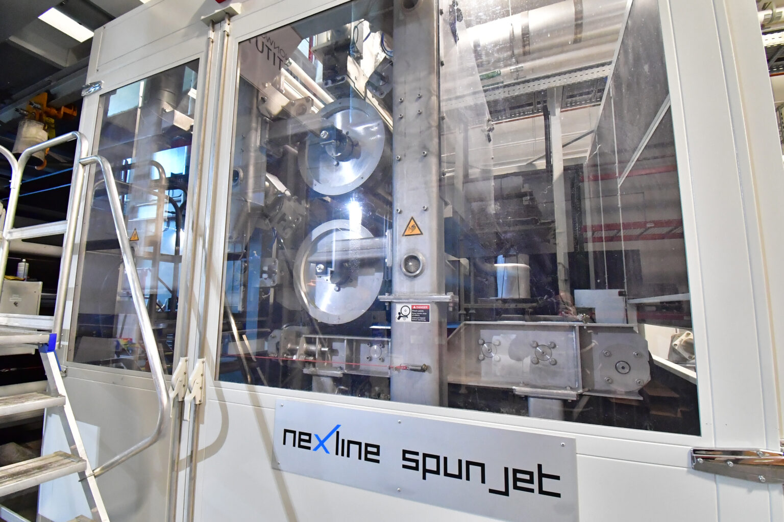 Spunbond and Hydroentangling Lab | The Nonwovens Institute